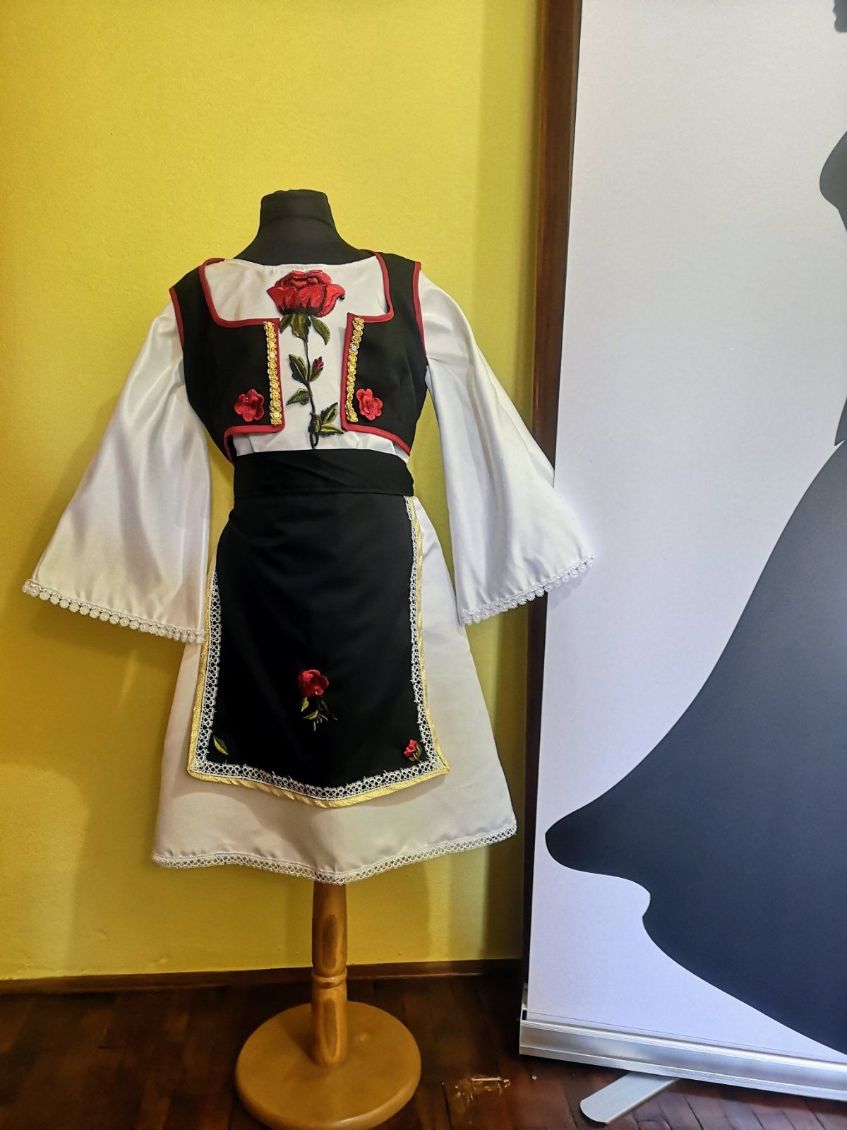 Realizacija projekta "Male noge, veliki koraci" - Rolify